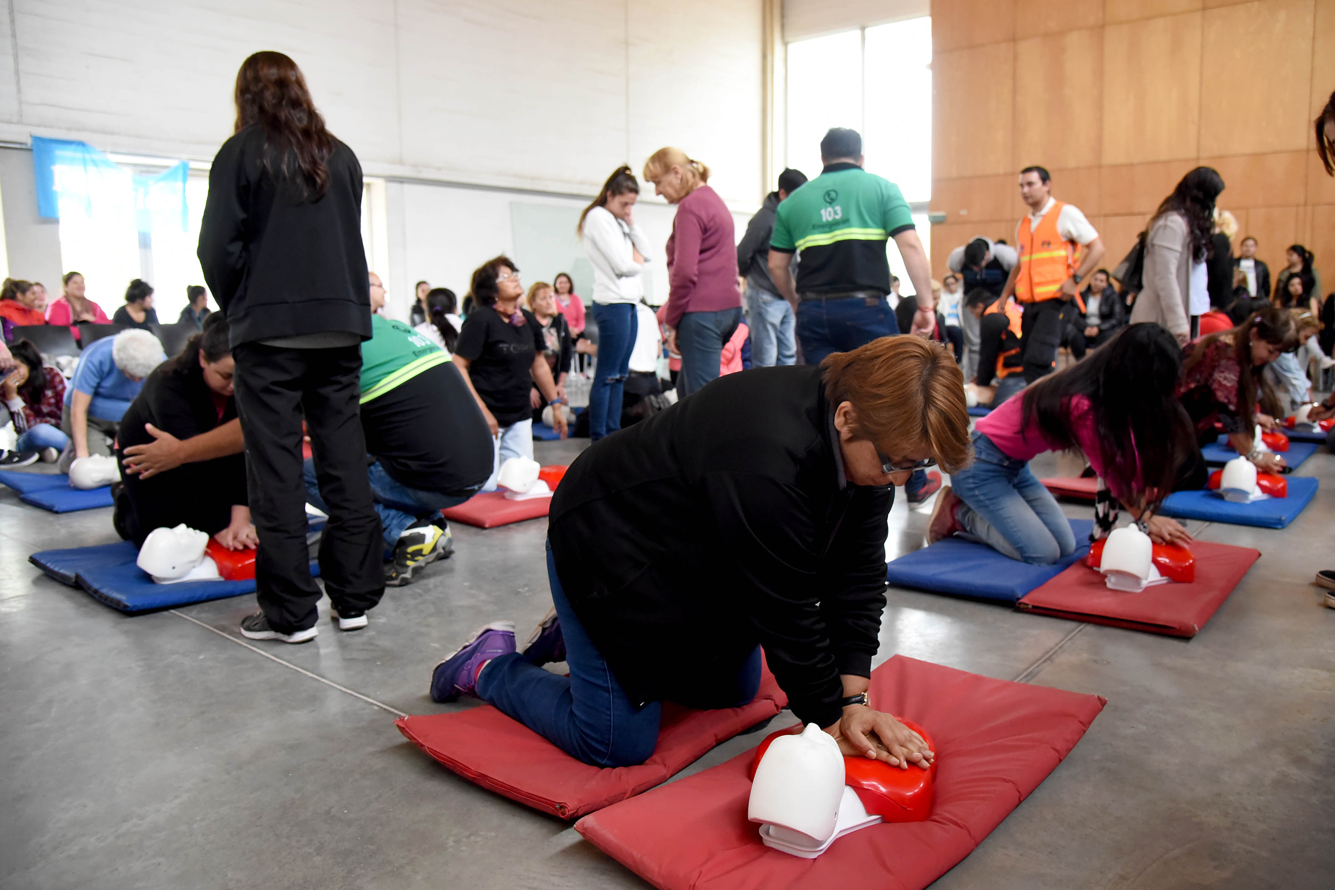 Noticias MR | Capacitar para salvar: más de 3.000 vecinos pasaron por ...